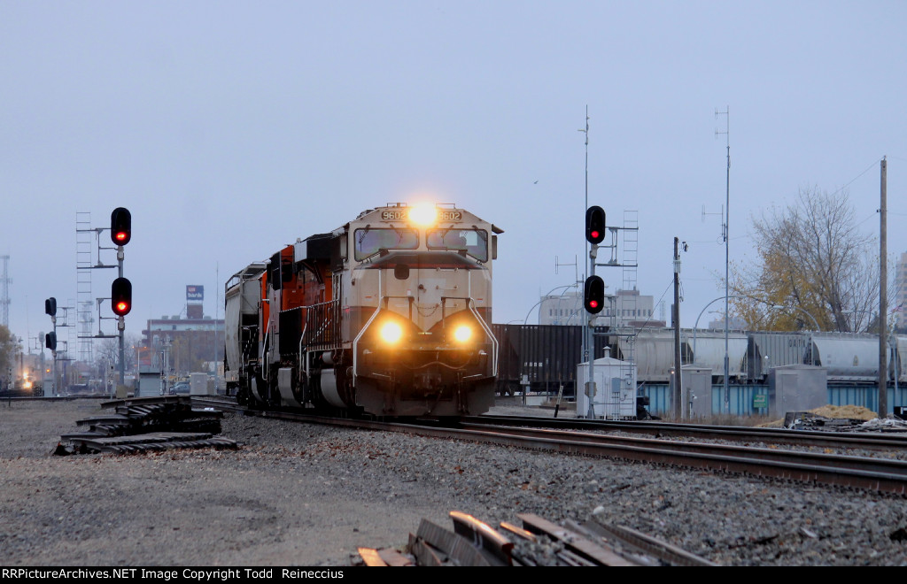 BNSF 9602